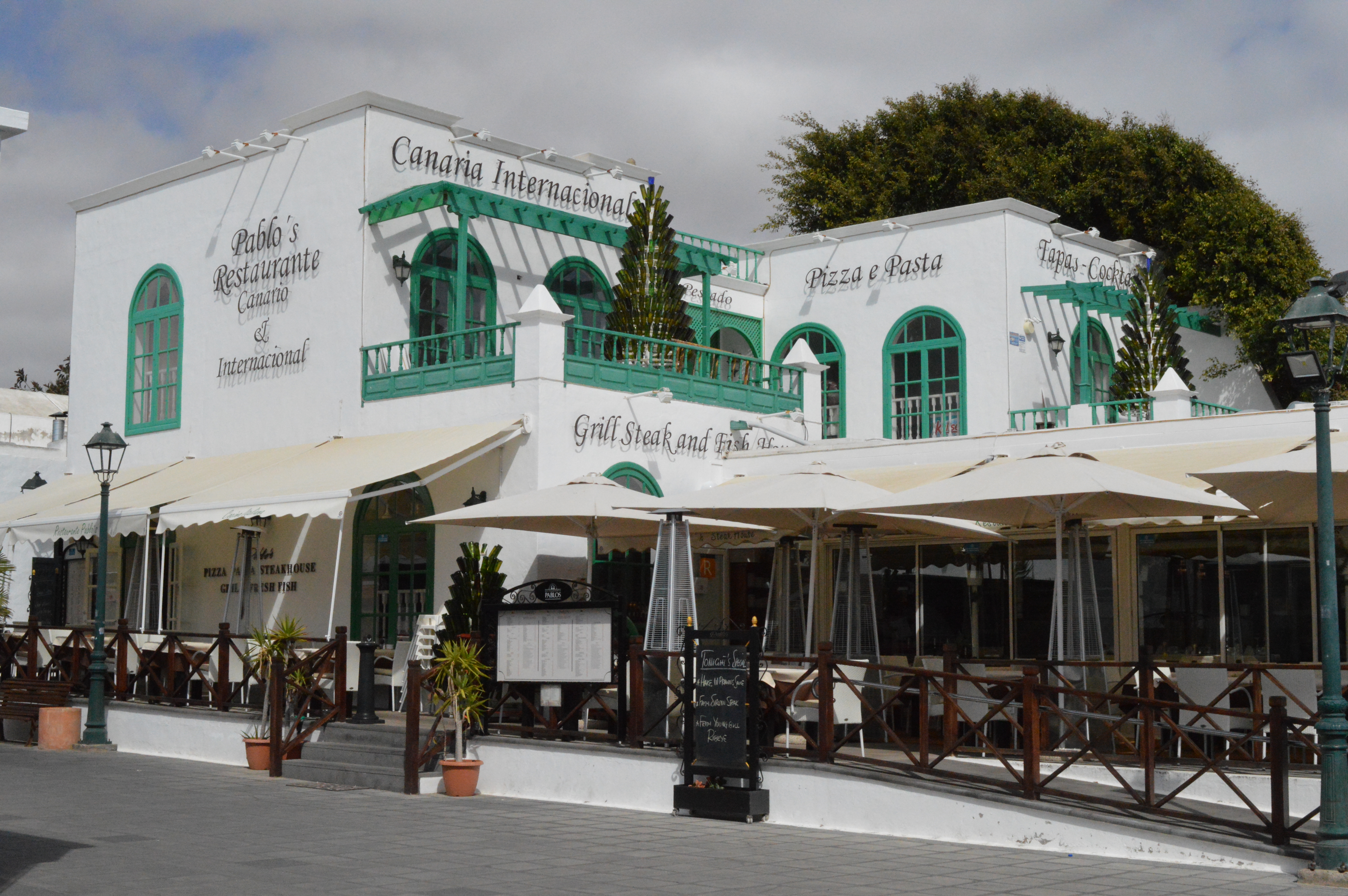 Lanzarote & Costa Teguise – Travel with Rob and Sue